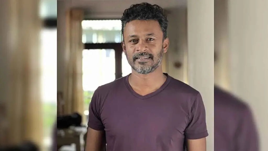 Jagath Manuwarna Clarifies Arrest Warrant Issue - Asian Mirror