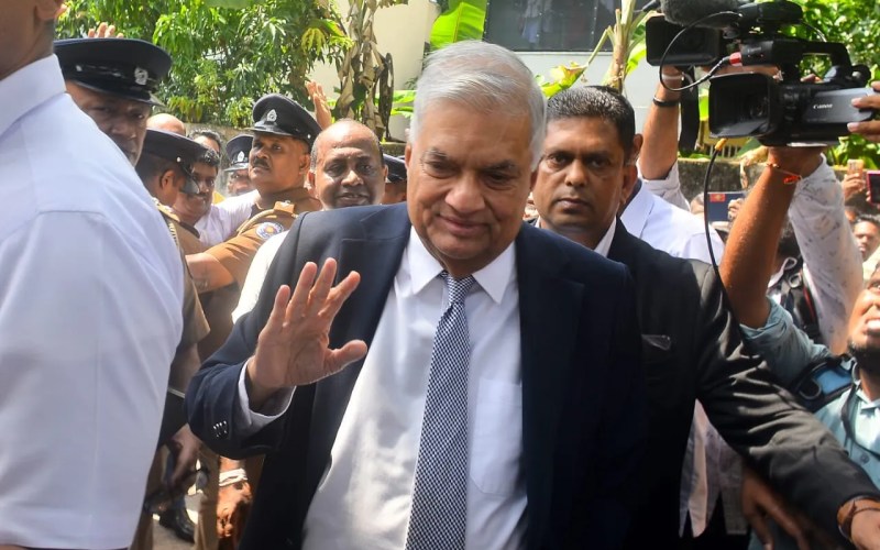 CID Officers Sent to London to Probe Ranil’s UK Trip - Asian Mirror